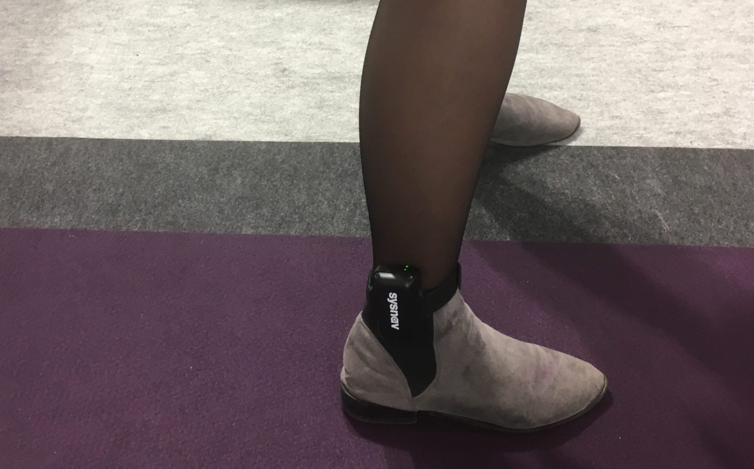 Un système de géolocalisation sans GPS et sans infrastructure ...